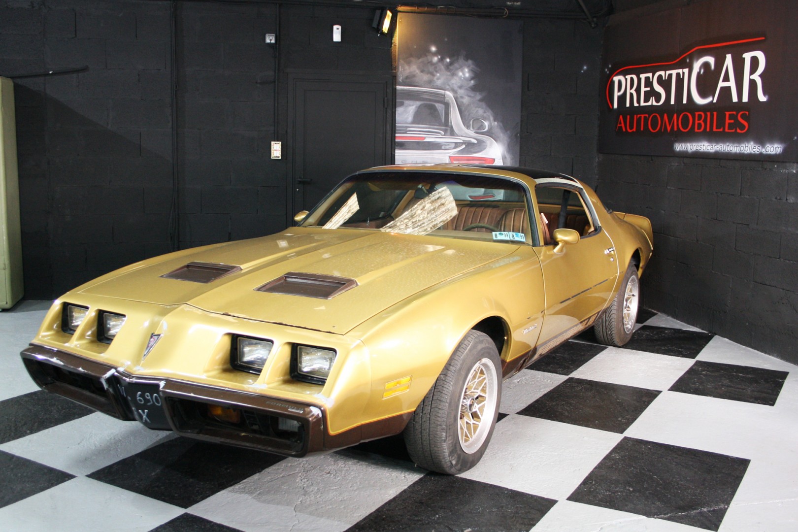 PONTIAC Formula V8 301 Ci 4.9l 150 Ch - Presticar Automobiles