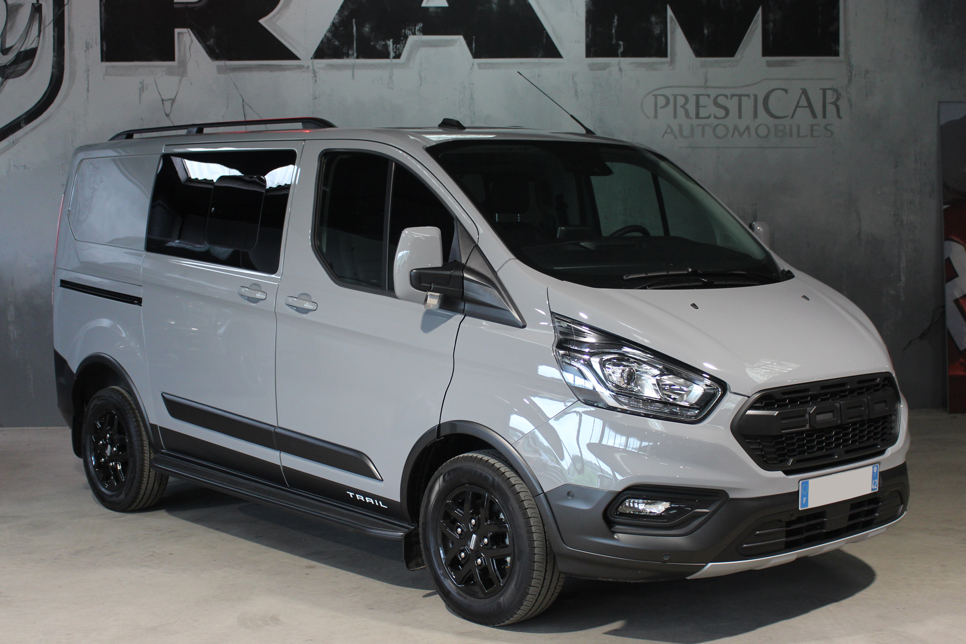 FORD TRANSIT CUSTOM cabine approfondie L1H1 2.0 ecoblue 170 BVM Trail ...